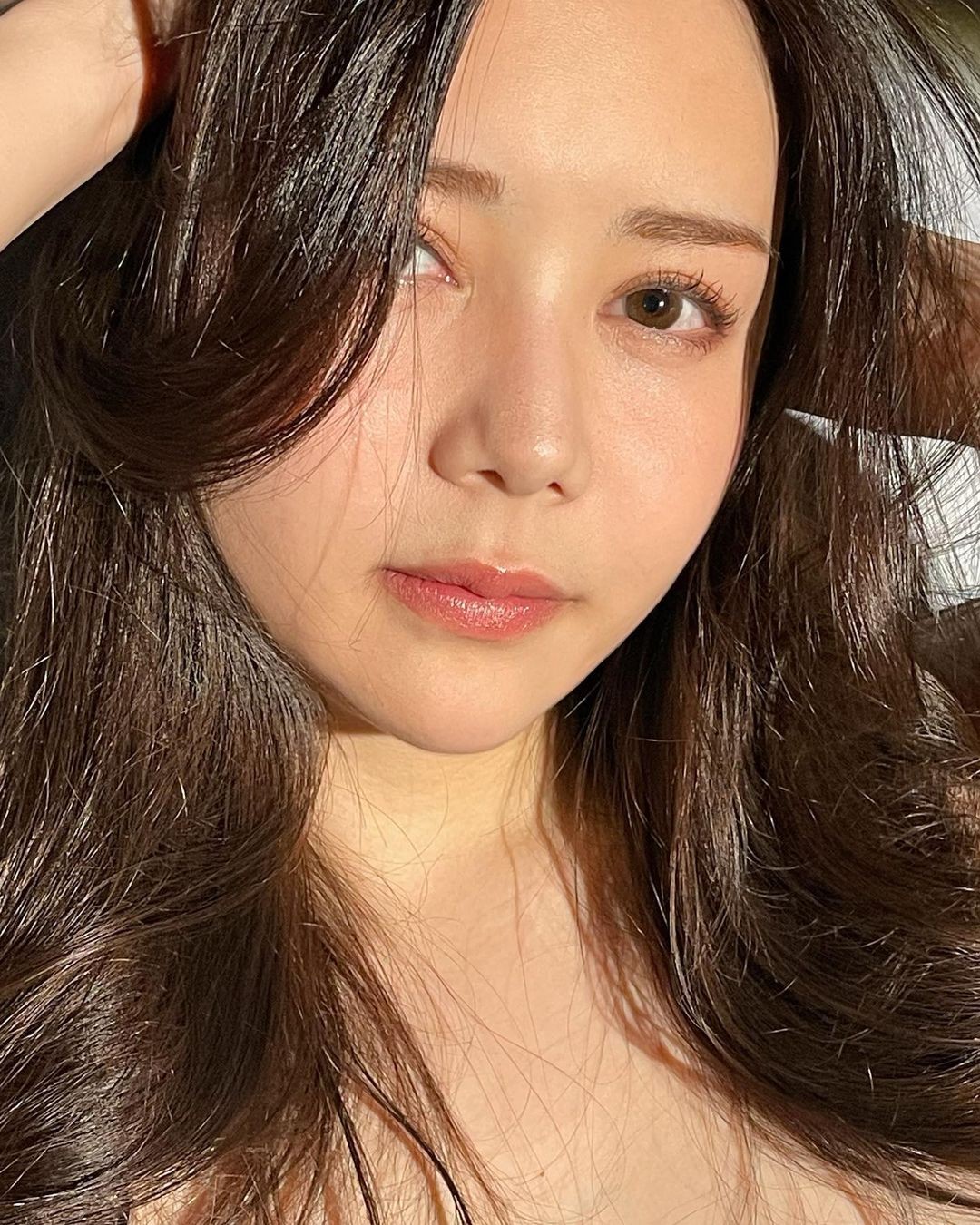 白峰ミウ (白峰美羽,Shiromine Miu)人物百科资料及影视作品 - 影迷之家