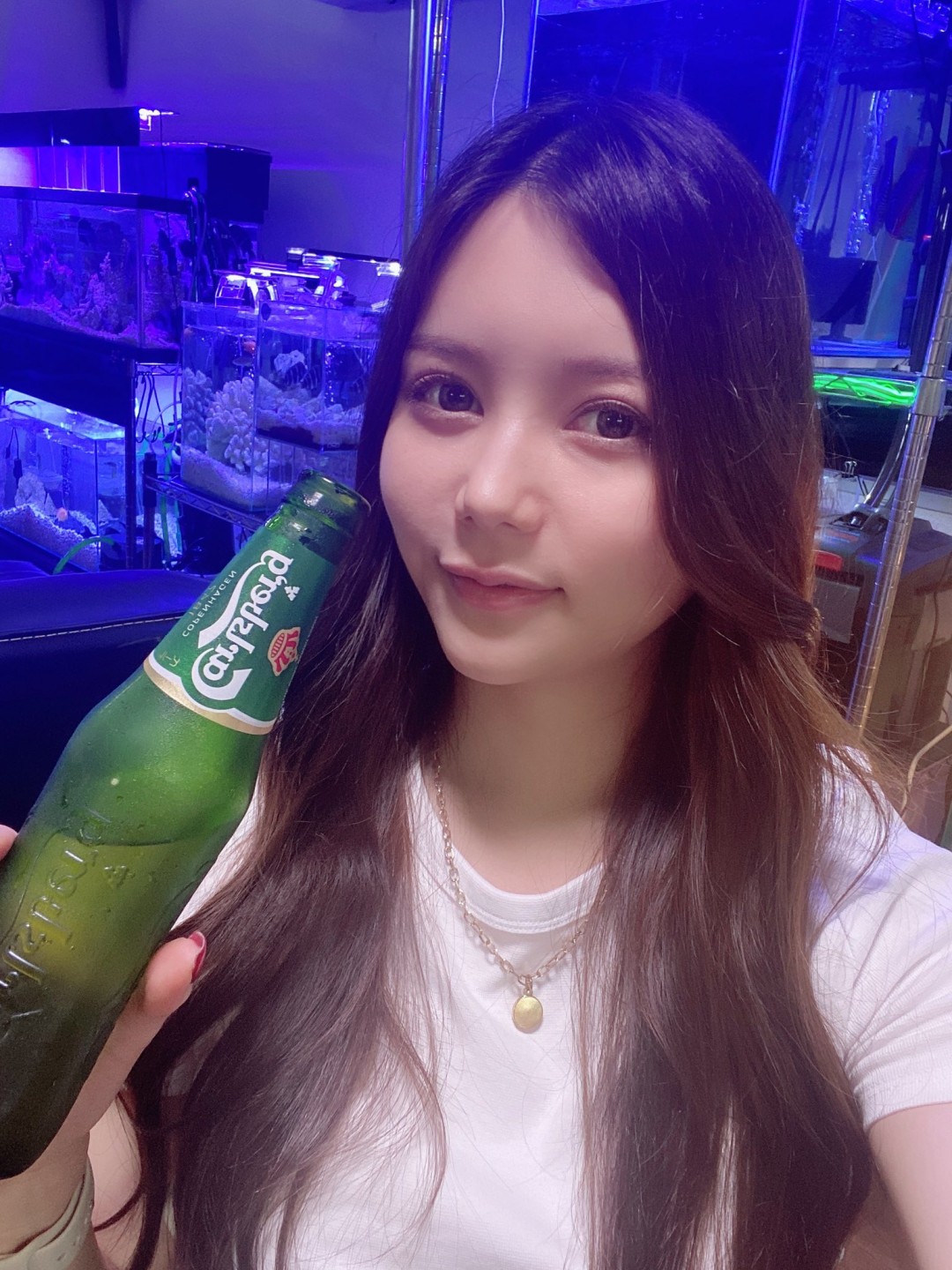 白峰ミウ (白峰美羽,Shiromine Miu)人物百科资料及影视作品 - 影迷之家