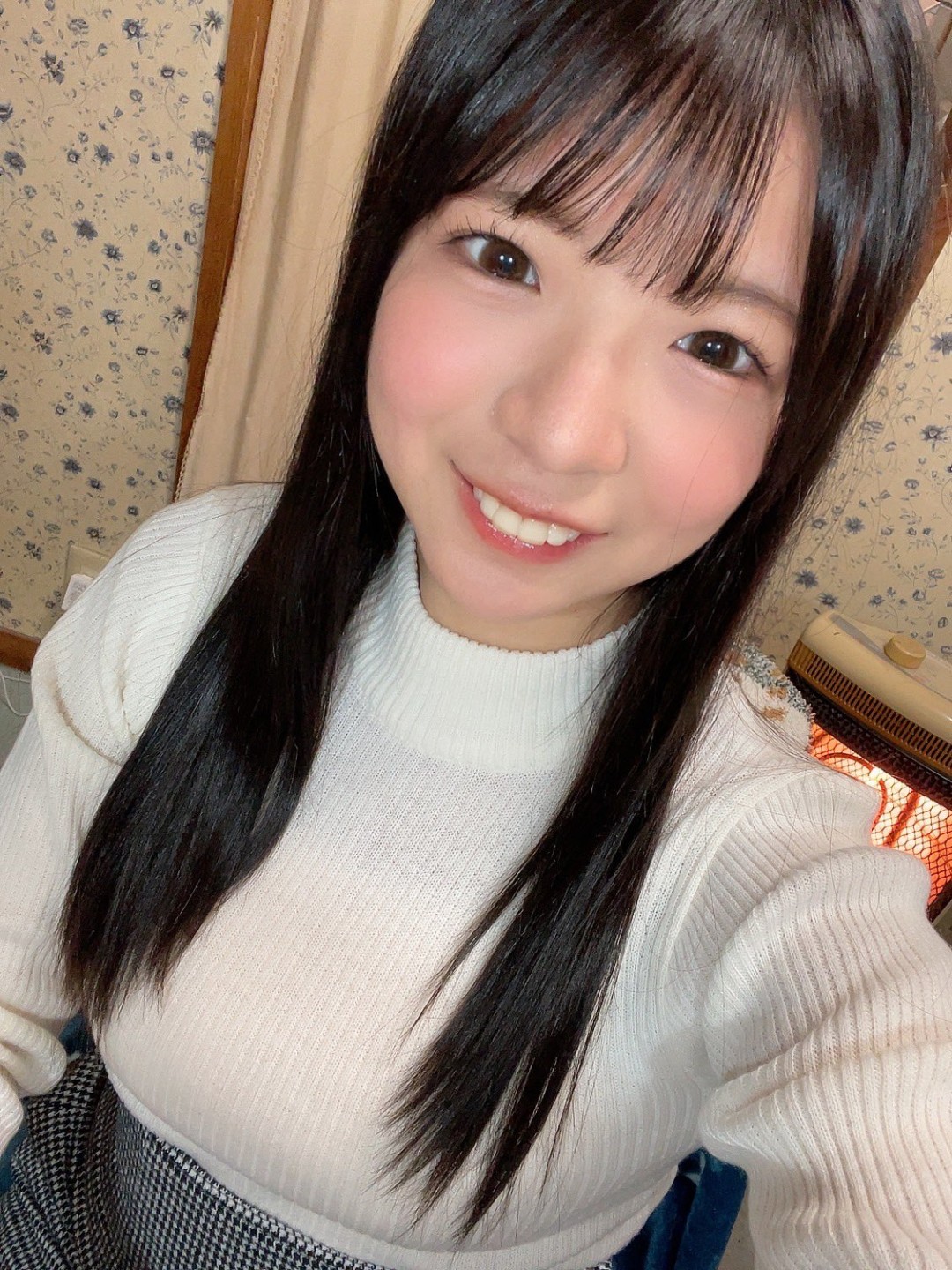 皐月ゆら (皋月由良,Satsuki Yura)人物百科资料及影视作品 - 影迷之家