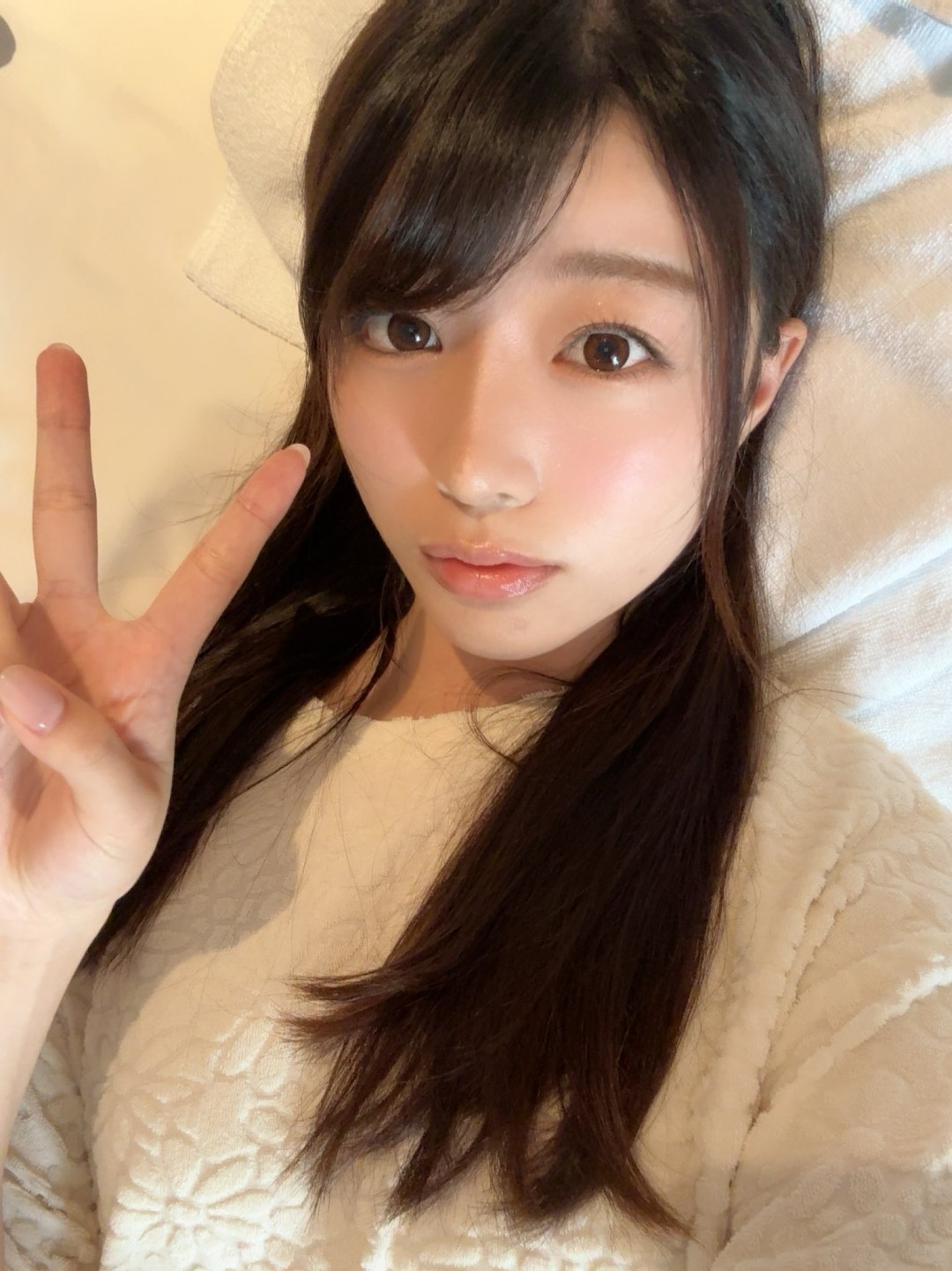 吉沢梨亜 (吉泽梨亚,Ria YOshizawa)人物百科资料及影视作品 - 影迷之家