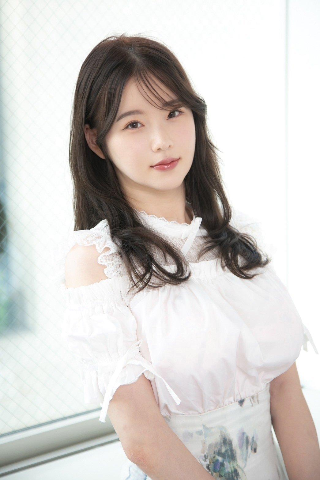 丸石レア (丸石稀有,Maruishi Rea)人物百科资料及影视作品 - 影迷之家