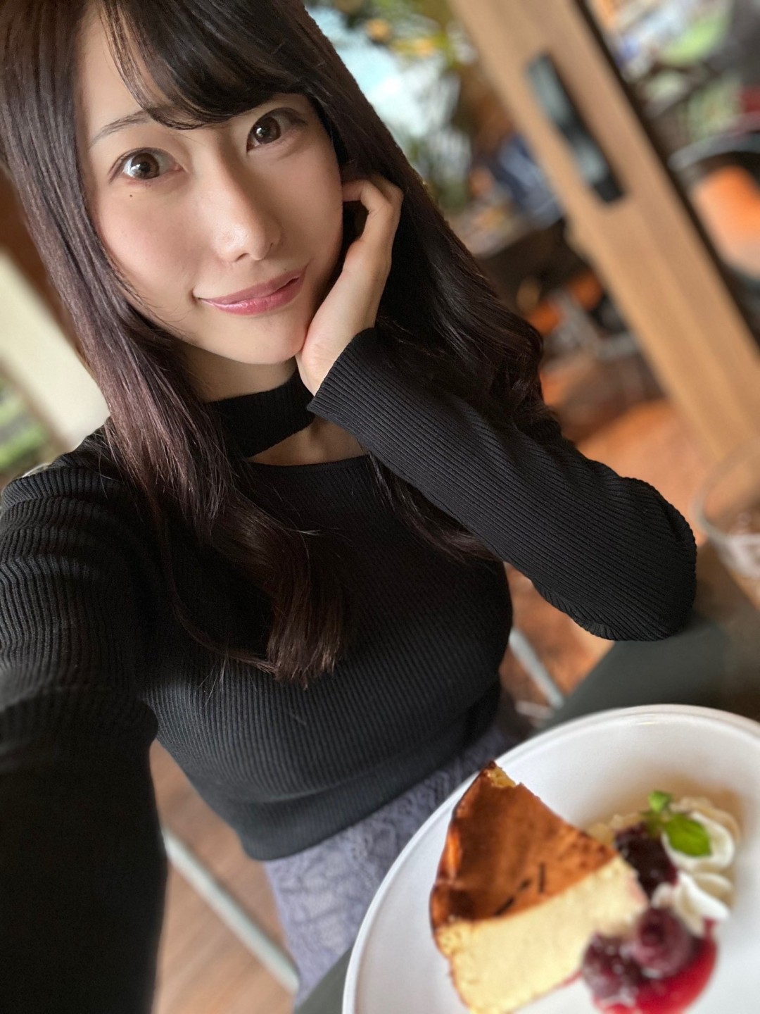 篠真有 (Shino Mayu)人物百科资料及影视作品 - 影迷之家