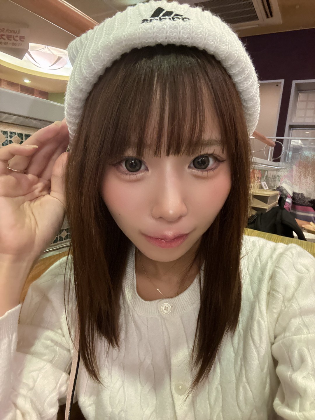 天羽りりか (天羽莉莉香,Amau Ririka)人物百科资料及影视作品 - 影迷之家