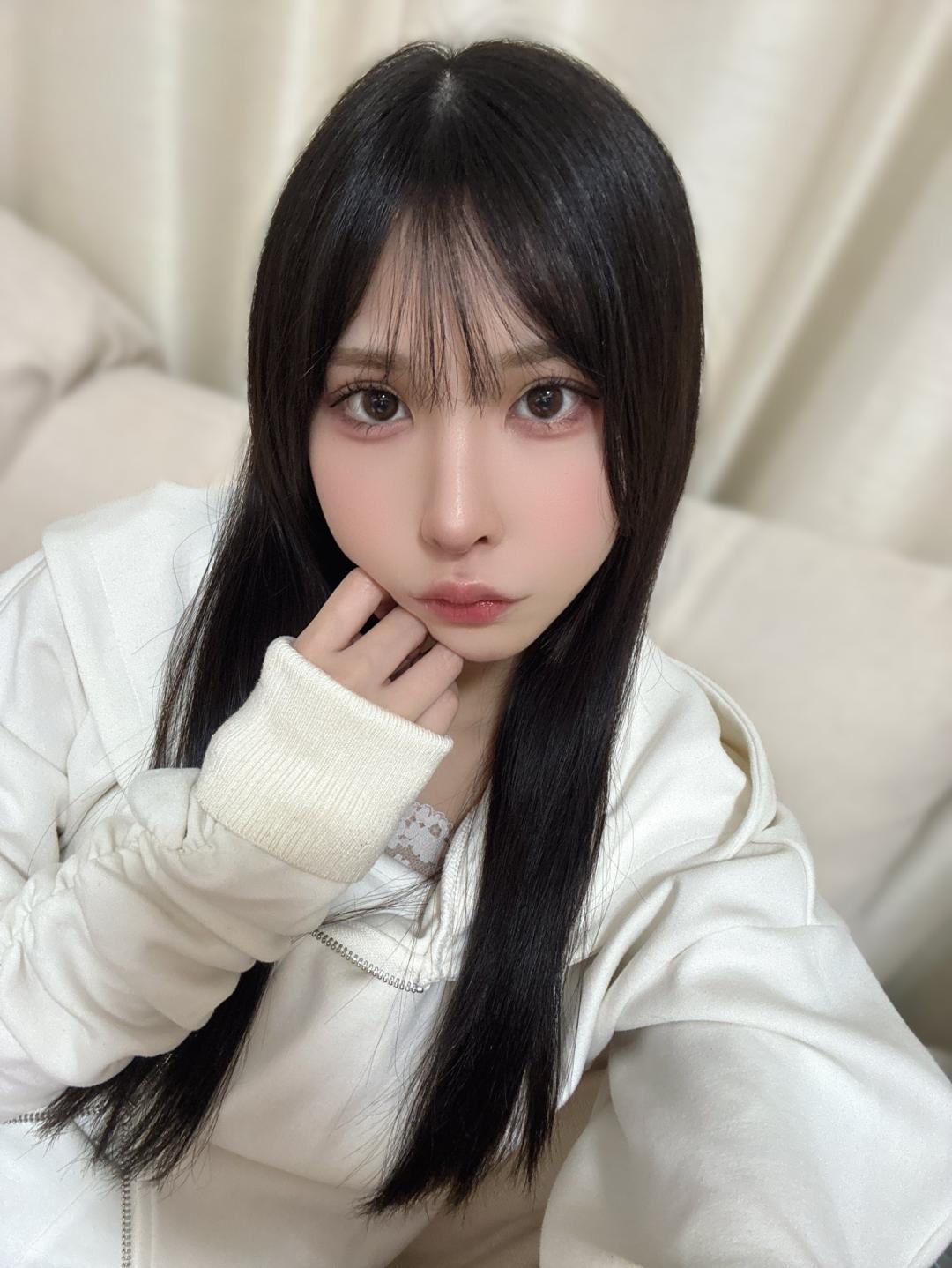 双葉れぇな (双叶玲奈,Futaba Rena)人物百科资料及影视作品 - 影迷之家