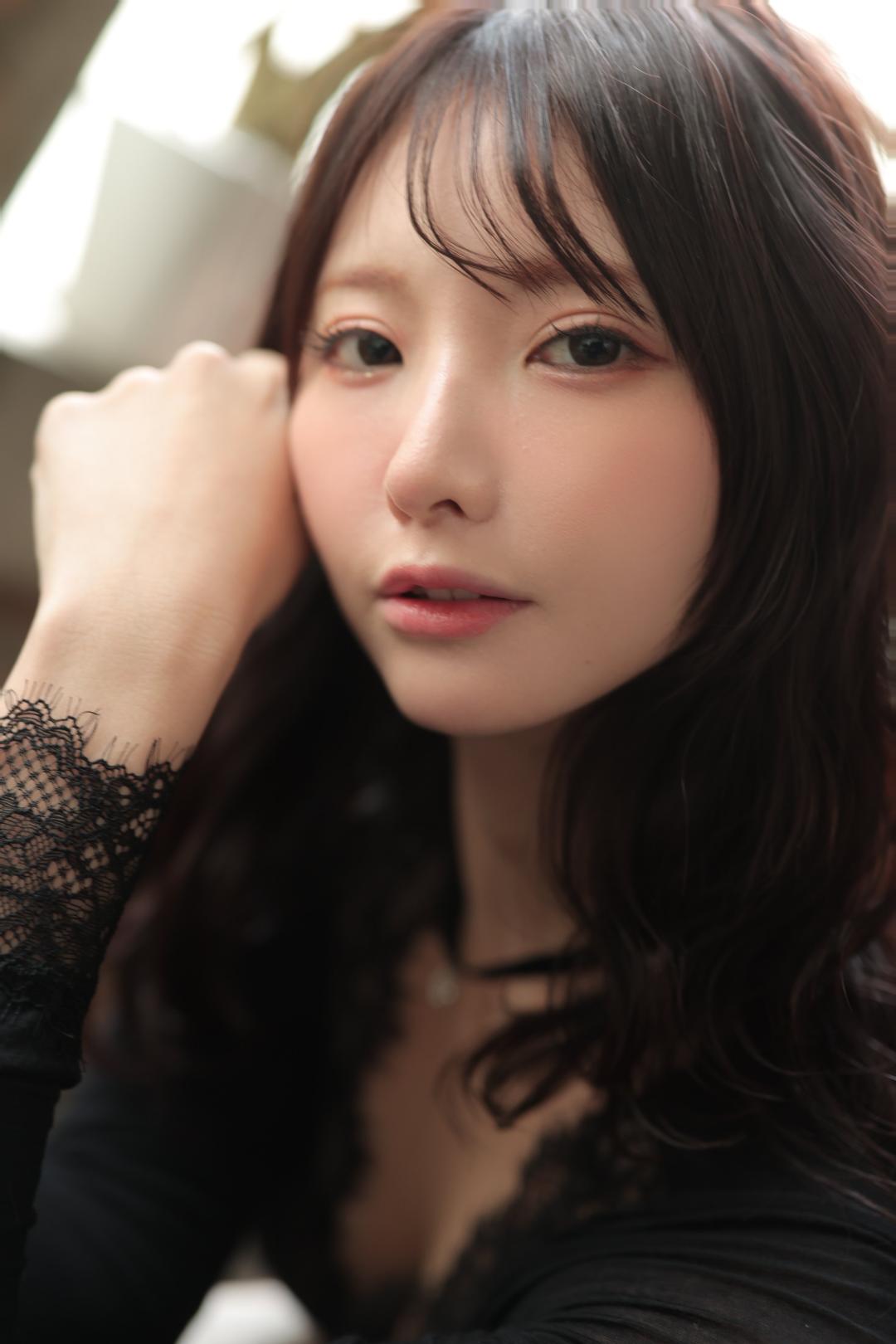 新妻ゆうか (新妻优香,Niizuma Yuka)人物百科资料及影视作品 - 影迷之家