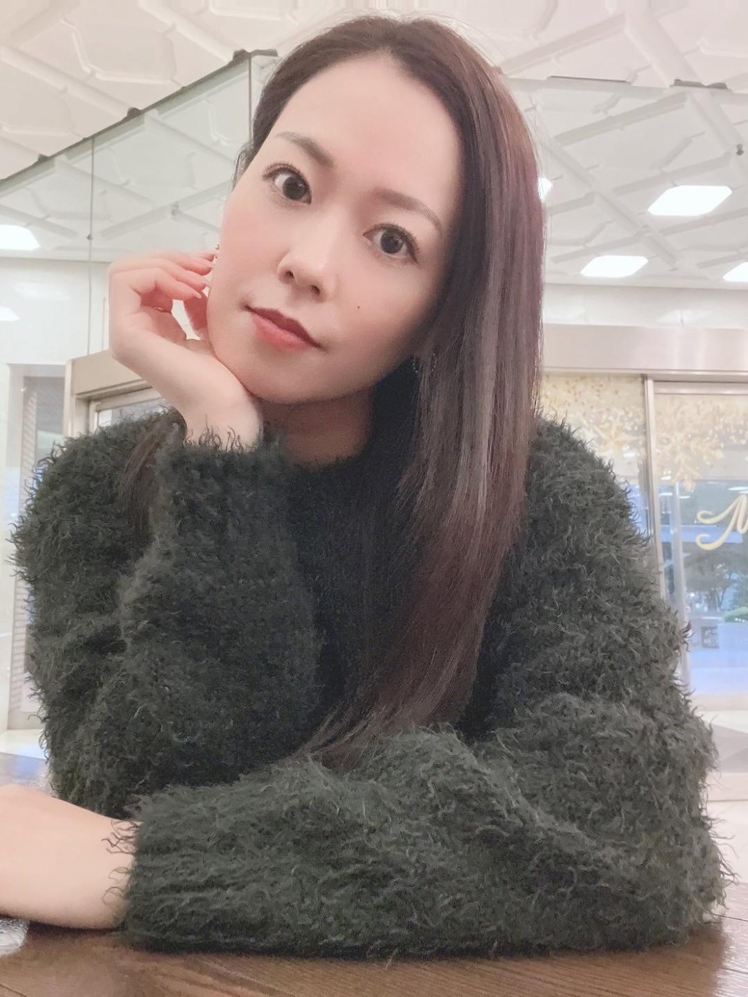 岬ひかり (岬光,Misaki Hikari)人物百科资料及影视作品 - 影迷之家