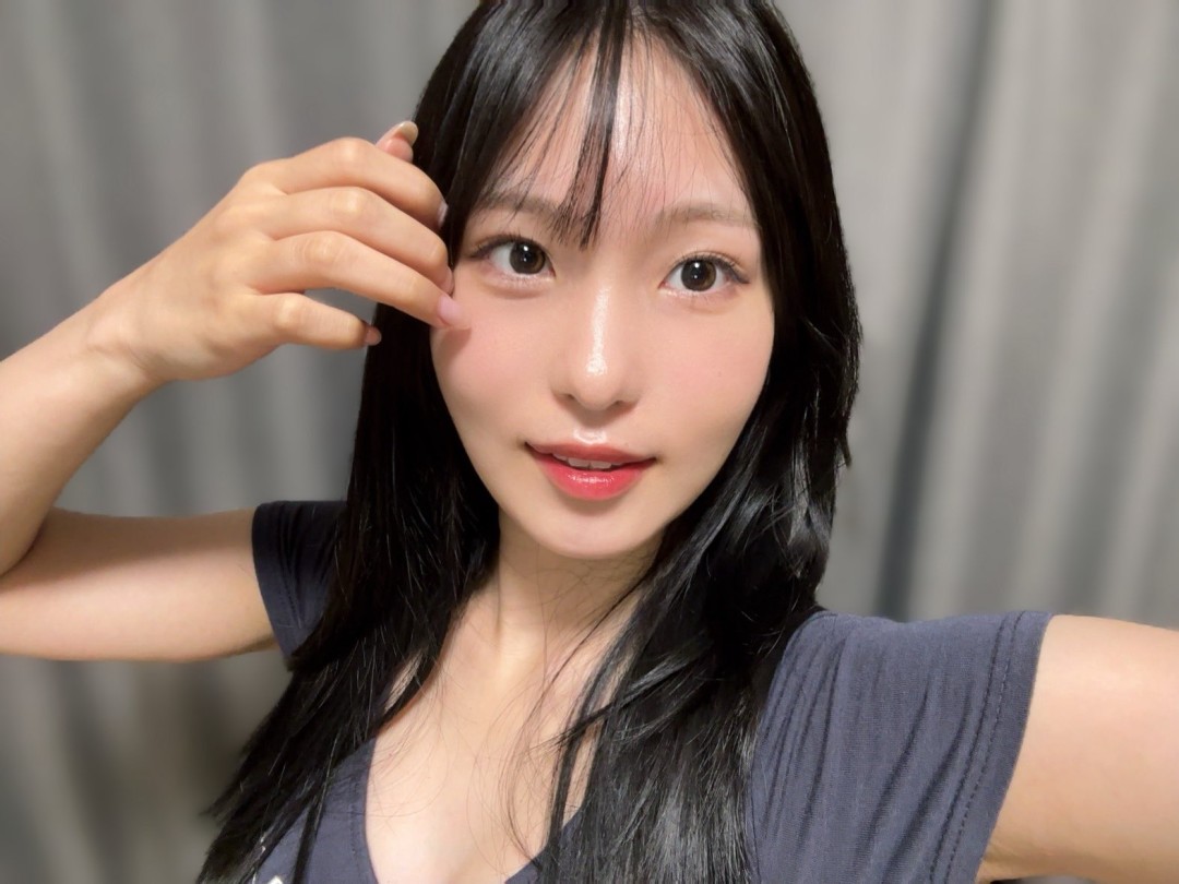 新川空 (Arakawa Sora)人物百科资料及影视作品 - 影迷之家