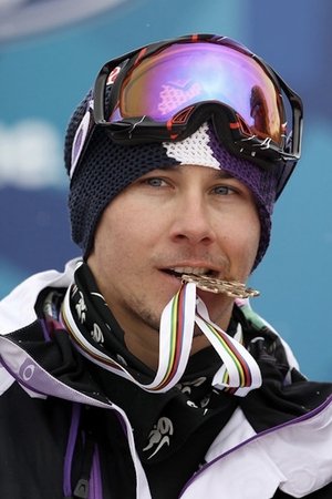 Simon Dumont 人物百科资料及影视作品 - 影迷之家